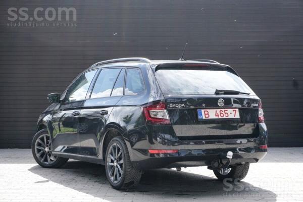 Melns Skoda Fabia 2019 Rīga, ar dzinēja tilpumu 1.00 L un nobraukumu 198 tūkst. km par 8190 €, foto 4 vietnē AUTOMOTO.COM.LV