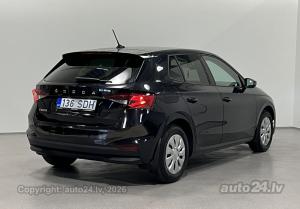 Melns Skoda Fabia 2022 Tallina, ar dzinēja tilpumu 1.00 L un nobraukumu 39 tūkst. km par 11700 €, foto 3 vietnē AUTOMOTO.COM.LV
