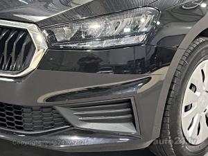 Melns Skoda Fabia 2022 Tallina, ar dzinēja tilpumu 1.00 L un nobraukumu 39 tūkst. km par 11700 €, foto 19 vietnē AUTOMOTO.COM.LV