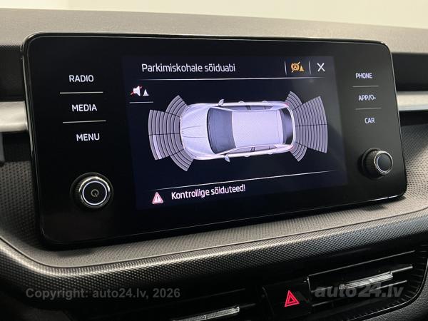 Black Skoda Fabia 2022 in Tallinn, with an engine capacity of 1.00 L and mileage of 82 thousand km for 14700 €, photo 11 on AUTOMOTO.COM.LV
