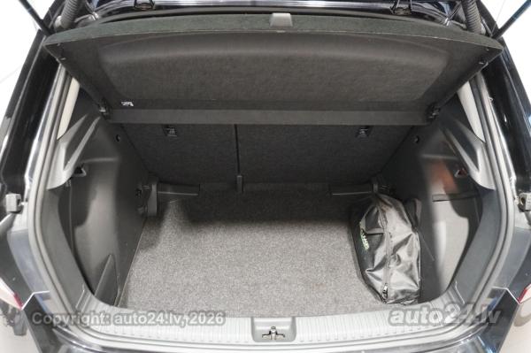 Black Skoda Fabia 2023 in Tallinn, with an engine capacity of 1.00 L and mileage of 26 thousand km for 14900 €, photo 8 on AUTOMOTO.COM.LV
