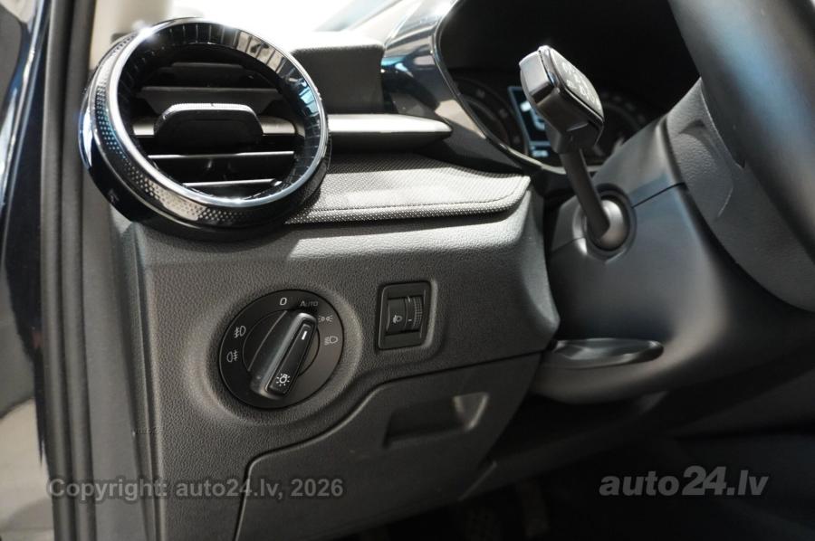 Black Skoda Fabia 2023 in Tallinn, with an engine capacity of 1.00 L and mileage of 26 thousand km for 14900 €, photo 17 on AUTOMOTO.COM.LV