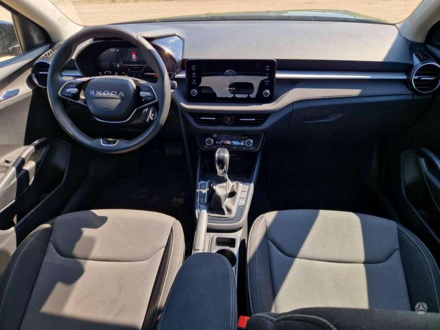 Melns Skoda Fabia 2025 Kauņa, ar dzinēja tilpumu 1.00 L un nobraukumu 13 tūkst. km par 12100 €, foto 7 vietnē AUTOMOTO.COM.LV