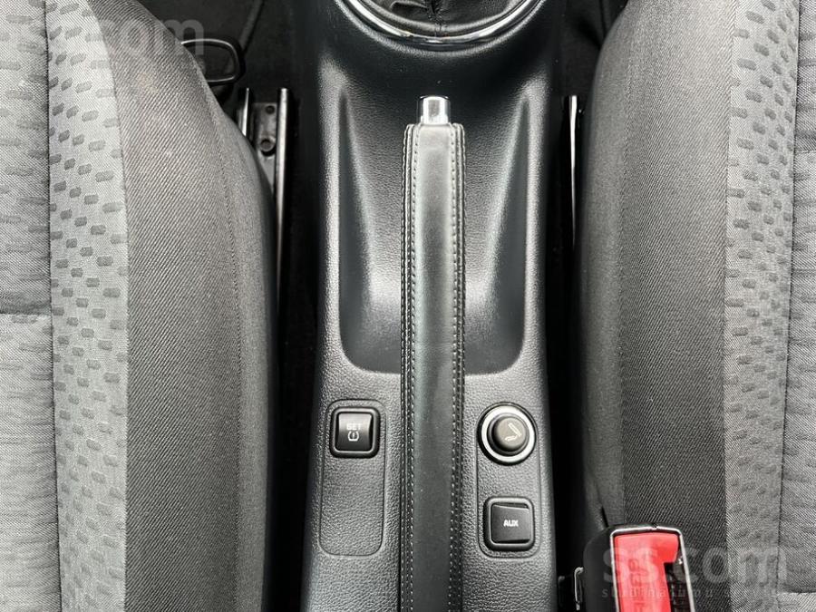 Melns Skoda Fabia 2015 Jelgava, ar dzinēja tilpumu 1.20 L un nobraukumu 234 tūkst. km par 4800 €, foto 22 vietnē AUTOMOTO.COM.LV
