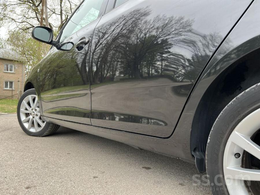 Melns Skoda Fabia 2015 Jelgava, ar dzinēja tilpumu 1.20 L un nobraukumu 234 tūkst. km par 4800 €, foto 30 vietnē AUTOMOTO.COM.LV