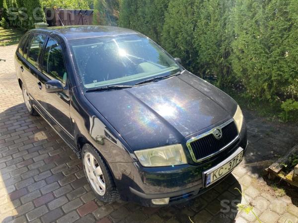 Melns Skoda Fabia 2004 Rīga, ar dzinēja tilpumu 1.40 L un nobraukumu 273 tūkst. km par 1450 €, foto 1 vietnē AUTOMOTO.COM.LV