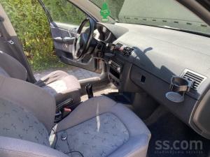 Black Skoda Fabia 2004 in Riga, with an engine capacity of 1.40 L and mileage of 273 thousand km for 1450 €, photo 8 on AUTOMOTO.COM.LV