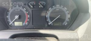 Melns Skoda Fabia 2005 Daugavpils, ar dzinēja tilpumu 1.90 L un nobraukumu 300 tūkst. km par 700 €, foto 3 vietnē AUTOMOTO.COM.LV