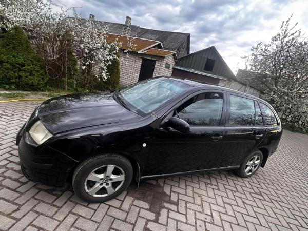 Black Skoda Fabia 2006 in Vilnius, with an engine capacity of 1.20 L and mileage of 109 thousand km for 1850 €, photo 1 on AUTOMOTO.COM.LV