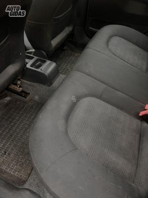 Black Skoda Fabia 2006 in Vilnius, with an engine capacity of 1.20 L and mileage of 109 thousand km for 1850 €, photo 4 on AUTOMOTO.COM.LV
