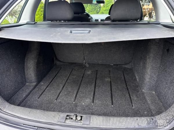 Black Skoda Fabia 2006 in Vilnius, with an engine capacity of 1.20 L and mileage of 109 thousand km for 1850 €, photo 8 on AUTOMOTO.COM.LV