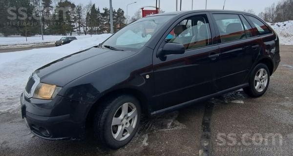 Black Skoda Fabia 2006 in Daugavpils, with an engine capacity of 1.40 L and mileage of 391 thousand km for 1250 €, photo 9 on AUTOMOTO.COM.LV