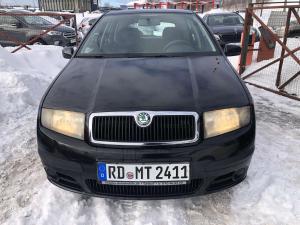 Melns Skoda Fabia 2007 Klaipėda, ar dzinēja tilpumu 1.39 L un nobraukumu 270 tūkst. km par 1350 €, foto 3 vietnē AUTOMOTO.COM.LV