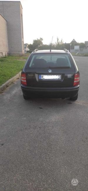 Melns Skoda Fabia 2007 Viļņa, ar dzinēja tilpumu 1.42 L un nobraukumu 282 tūkst. km par 990 €, foto 5 vietnē AUTOMOTO.COM.LV