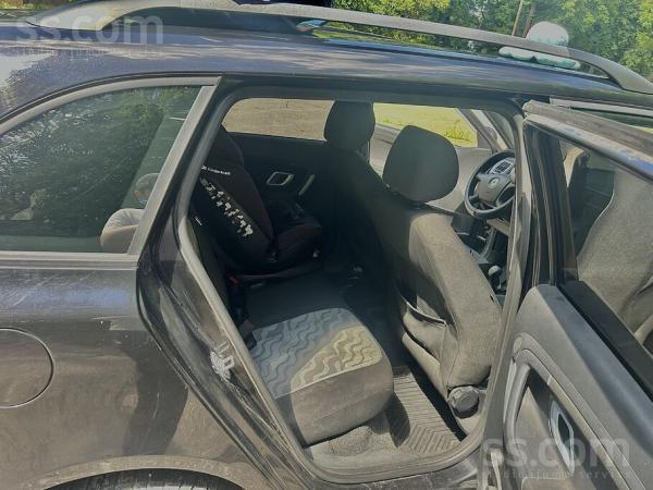 Black Skoda Fabia 2008 in Valka, with an engine capacity of 1.40 L and mileage of 440 thousand km for 2000 €, photo 7 on AUTOMOTO.COM.LV