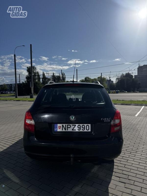 Black Skoda Fabia 2008 in Kaunas, with an engine capacity of 1.90 L and mileage of 352 thousand km for 2500 €, photo 6 on AUTOMOTO.COM.LV