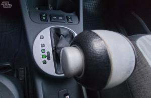 Melns Skoda Fabia 2009 Viļņa, ar dzinēja tilpumu 1.60 L un nobraukumu 196 tūkst. km par 3799 €, foto 16 vietnē AUTOMOTO.COM.LV