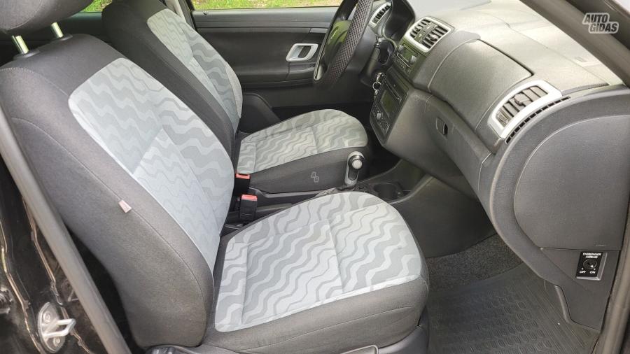 Melns Skoda Fabia 2009 Viļņa, ar dzinēja tilpumu 1.60 L un nobraukumu 196 tūkst. km par 3799 €, foto 27 vietnē AUTOMOTO.COM.LV