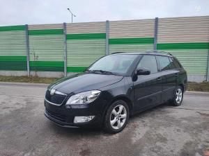 Melns Skoda Fabia 2010 Kauņa, ar dzinēja tilpumu 1.20 L un nobraukumu 36 tūkst. km par 2000 €, foto  vietnē AUTOMOTO.COM.LV