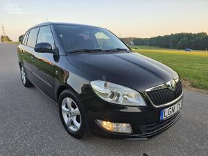 Melns Skoda Fabia 2010 Viļņa, ar dzinēja tilpumu 1.20 L un nobraukumu 262 tūkst. km par 2200 €, foto  vietnē AUTOMOTO.COM.LV