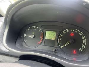 Black Skoda Fabia 2010 in Vilnius, with an engine capacity of 1.42 L and mileage of 363 thousand km for 1699 €, photo 14 on AUTOMOTO.COM.LV