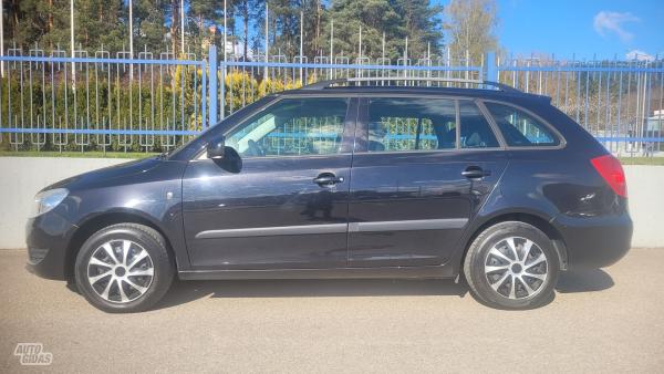 Melns Skoda Fabia 2011 Viļņa, ar dzinēja tilpumu 1.40 L un nobraukumu 205 tūkst. km par 2888 €, foto 1 vietnē AUTOMOTO.COM.LV