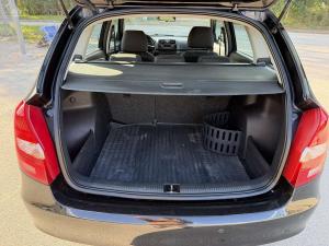 Melns Skoda Fabia 2011 Šauļi, ar dzinēja tilpumu 1.20 L un nobraukumu 254 tūkst. km par 2600 €, foto 13 vietnē AUTOMOTO.COM.LV