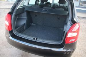 Melns Skoda Fabia 2012 Tukums, ar dzinēja tilpumu 1.60 L un nobraukumu 216 tūkst. km par 3568 €, foto 12 vietnē AUTOMOTO.COM.LV