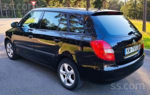 Melns Skoda Fabia 2012 Rīga, ar dzinēja tilpumu 1.20 L un nobraukumu 227 tūkst. km par 2895 €, foto 8 vietnē AUTOMOTO.COM.LV