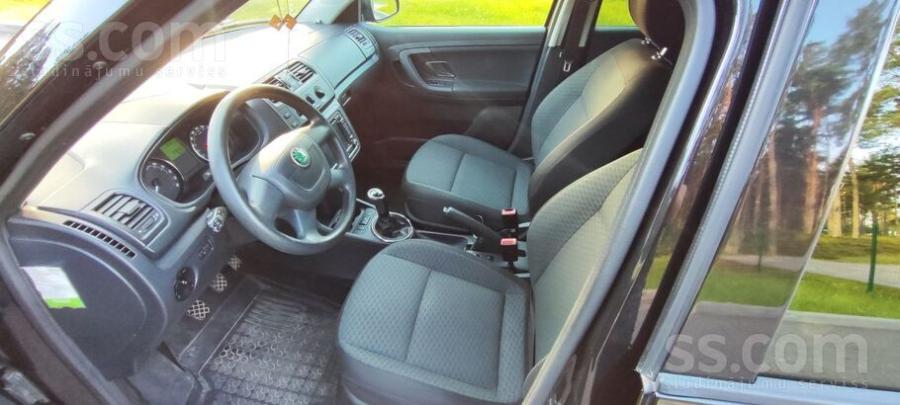 Melns Skoda Fabia 2012 Rīga, ar dzinēja tilpumu 1.20 L un nobraukumu 227 tūkst. km par 2895 €, foto 12 vietnē AUTOMOTO.COM.LV