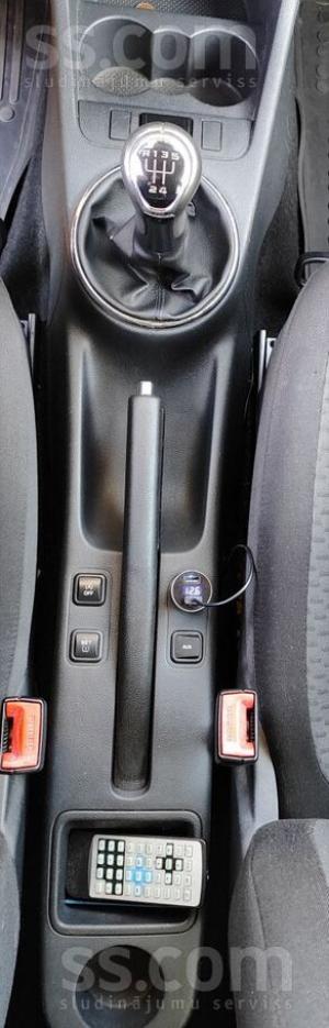 Melns Skoda Fabia 2012 Rīga, ar dzinēja tilpumu 1.20 L un nobraukumu 227 tūkst. km par 2895 €, foto 19 vietnē AUTOMOTO.COM.LV