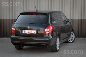 Melns Skoda Fabia 2013 Talsi, ar dzinēja tilpumu 1.40 L un nobraukumu 148 tūkst. km par 6490 €, foto 8 vietnē AUTOMOTO.COM.LV
