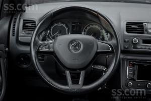 Melns Skoda Fabia 2013 Talsi, ar dzinēja tilpumu 1.40 L un nobraukumu 148 tūkst. km par 6490 €, foto 18 vietnē AUTOMOTO.COM.LV