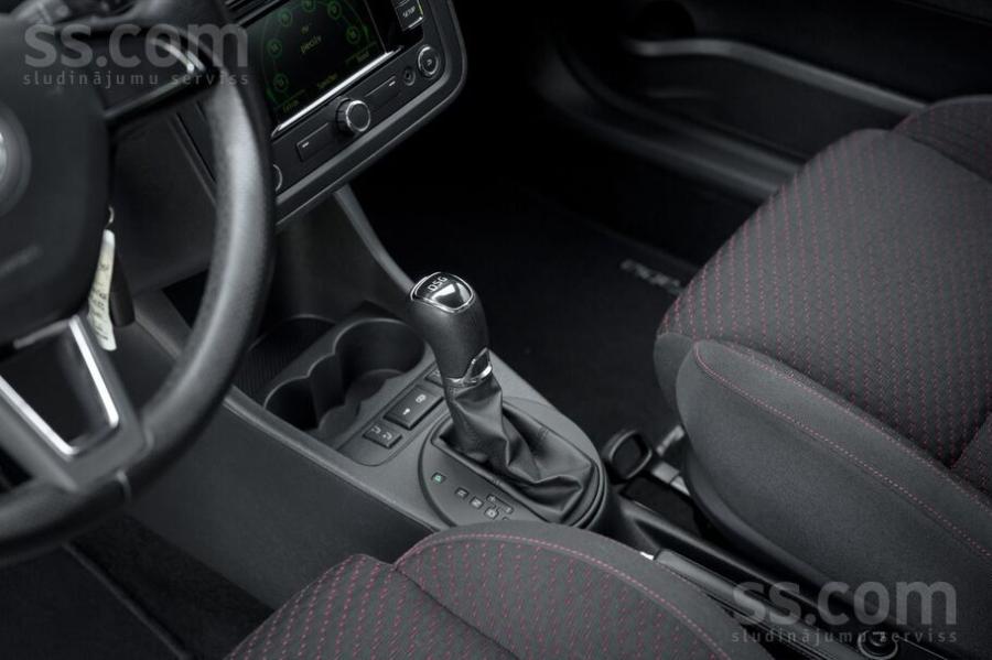 Melns Skoda Fabia 2013 Talsi, ar dzinēja tilpumu 1.40 L un nobraukumu 148 tūkst. km par 6490 €, foto 23 vietnē AUTOMOTO.COM.LV