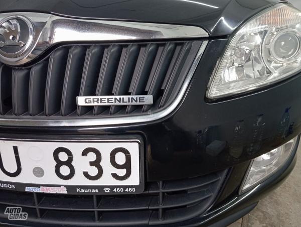 Black Skoda Fabia 2013 in Panevezys, with an engine capacity of 1.20 L and mileage of 304 thousand km for 2650 €, photo 6 on AUTOMOTO.COM.LV
