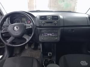 Black Skoda Fabia 2013 in Panevezys, with an engine capacity of 1.20 L and mileage of 304 thousand km for 2650 €, photo 8 on AUTOMOTO.COM.LV