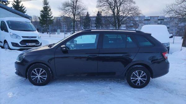 Black Skoda Fabia 2015 in Klaipeda, with an engine capacity of 1.42 L and mileage of 232 thousand km for 5150 €, photo 3 on AUTOMOTO.COM.LV