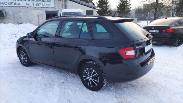 Black Skoda Fabia 2015 in Klaipeda, with an engine capacity of 1.42 L and mileage of 232 thousand km for 5150 €, photo 8 on AUTOMOTO.COM.LV