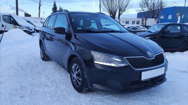 Black Skoda Fabia 2015 in Klaipeda, with an engine capacity of 1.42 L and mileage of 232 thousand km for 5150 €, photo 10 on AUTOMOTO.COM.LV