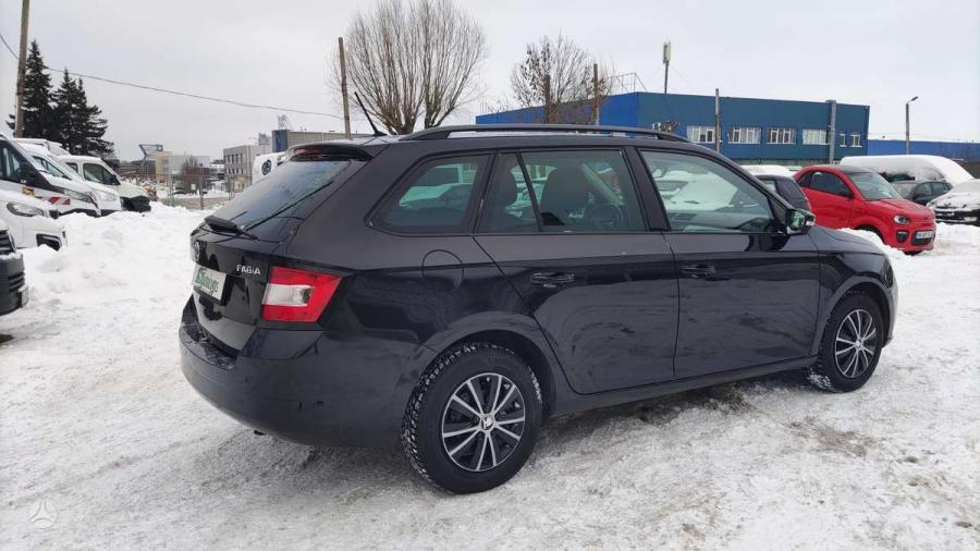 Melns Skoda Fabia 2015 Klaipėda, ar dzinēja tilpumu 1.42 L un nobraukumu 230 tūkst. km par 5150 €, foto 8 vietnē AUTOMOTO.COM.LV