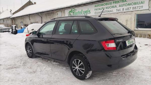 Black Skoda Fabia 2015 in Klaipeda, with an engine capacity of 1.42 L and mileage of 230 thousand km for 4950 €, photo 8 on AUTOMOTO.COM.LV