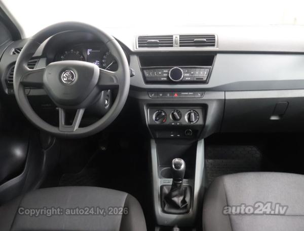 Melns Skoda Fabia 2015 Tallina, ar dzinēja tilpumu 1.20 L un nobraukumu 108 tūkst. km par 4900 €, foto 7 vietnē AUTOMOTO.COM.LV