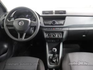 Melns Skoda Fabia 2015 Tallina, ar dzinēja tilpumu 1.20 L un nobraukumu 108 tūkst. km par 4900 €, foto 8 vietnē AUTOMOTO.COM.LV