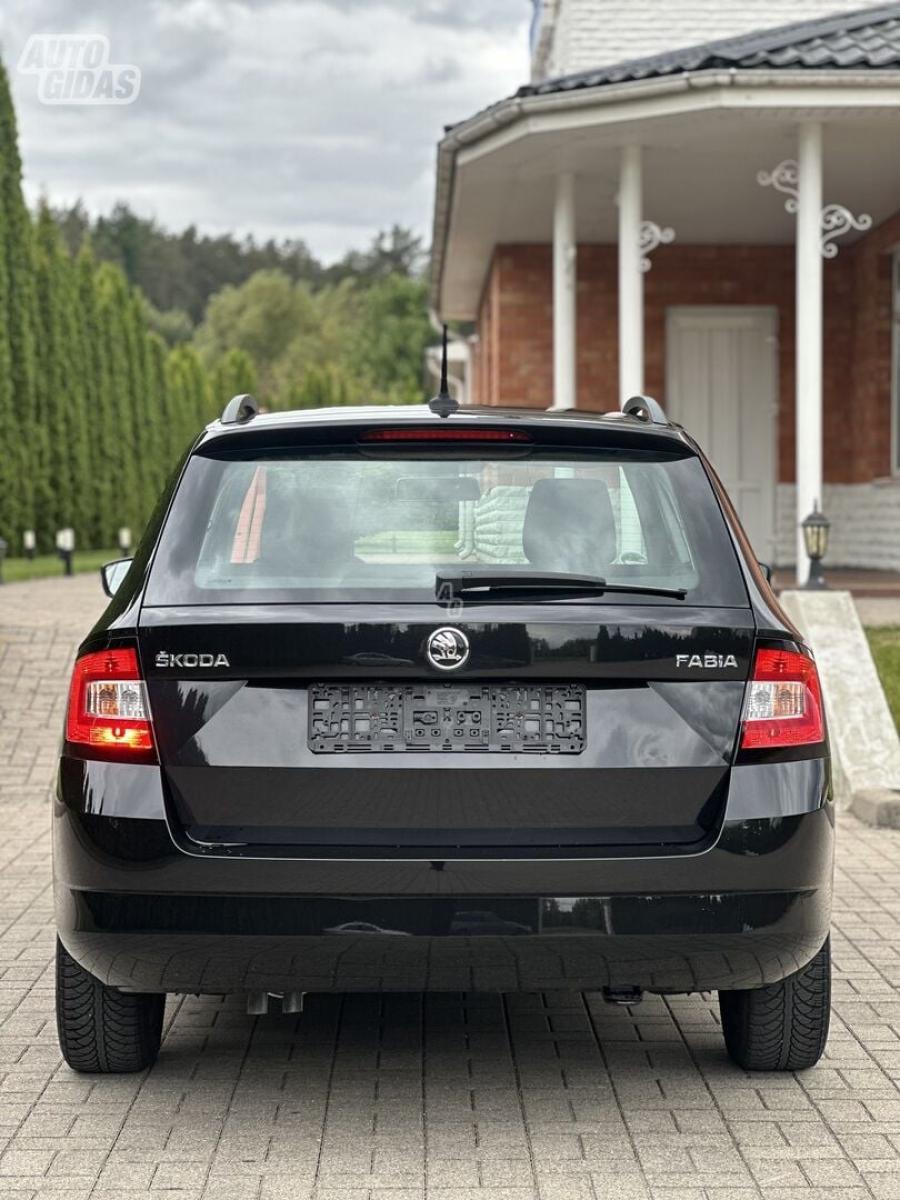 Black Skoda Fabia 2017 in Vilnius, with an engine capacity of 1.40 L and mileage of 150 thousand km for 7250 €, photo 20 on AUTOMOTO.COM.LV