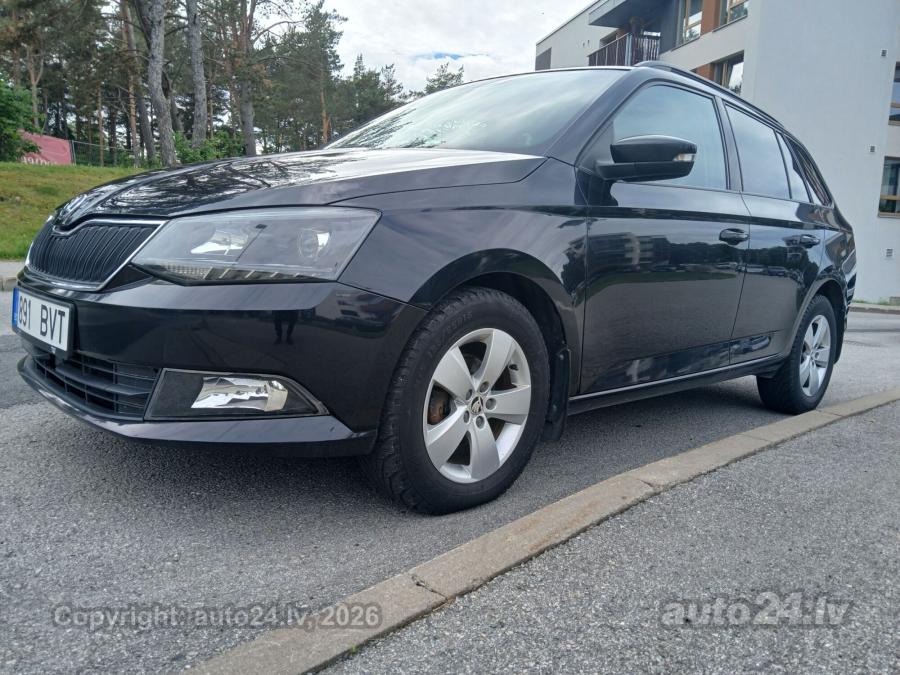 Black Skoda Fabia 2017 in Tallinn, with an engine capacity of 1.40 L and mileage of 139 thousand km for 6990 €, photo 5 on AUTOMOTO.COM.LV