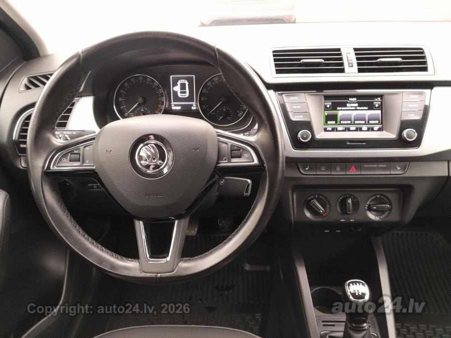 Black Skoda Fabia 2017 in Tallinn, with an engine capacity of 1.40 L and mileage of 139 thousand km for 6990 €, photo 14 on AUTOMOTO.COM.LV