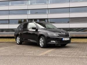 Black Skoda Fabia 2017 in Riga, with an engine capacity of 1.40 L and mileage of 185 thousand km for 5600 €, photo 3 on AUTOMOTO.COM.LV