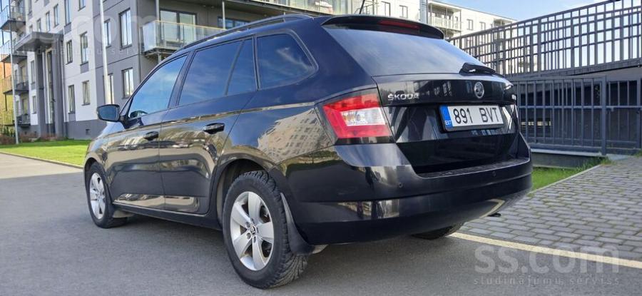 Melns Skoda Fabia 2017 Tallina, ar dzinēja tilpumu 1.40 L un nobraukumu 139 tūkst. km par 6900 €, foto 8 vietnē AUTOMOTO.COM.LV