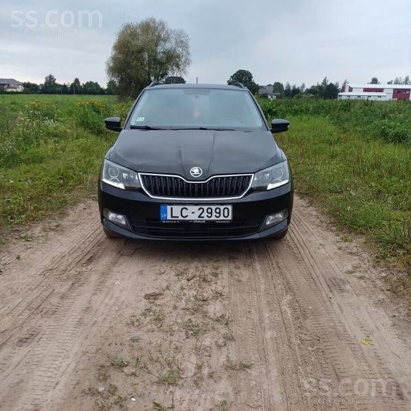 Melns Skoda Fabia 2018 Rīga, ar dzinēja tilpumu 1.40 L un nobraukumu 226 tūkst. km par 4590 €, foto 5 vietnē AUTOMOTO.COM.LV
