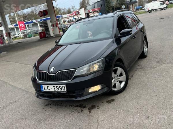 Melns Skoda Fabia 2018 Rīga, ar dzinēja tilpumu 1.40 L un nobraukumu 221 tūkst. km par 5800 €, foto 2 vietnē AUTOMOTO.COM.LV